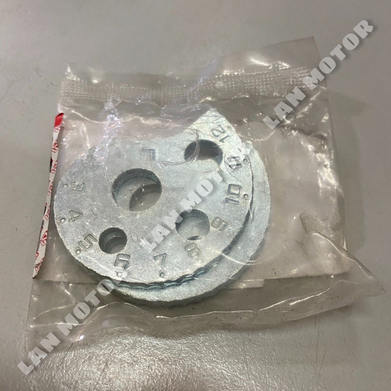 LC135 NEW V2/V3/V4/V5/V6 SW CHAIN ADJUSTER WASHER SET (2 PCS/SEPASANG ...