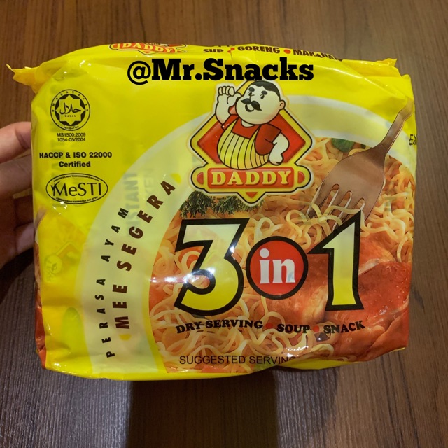 Daddy Mee 3 in 1 Chicken Flavor (Dry Serving, Soup, Snack) | Shopee ...