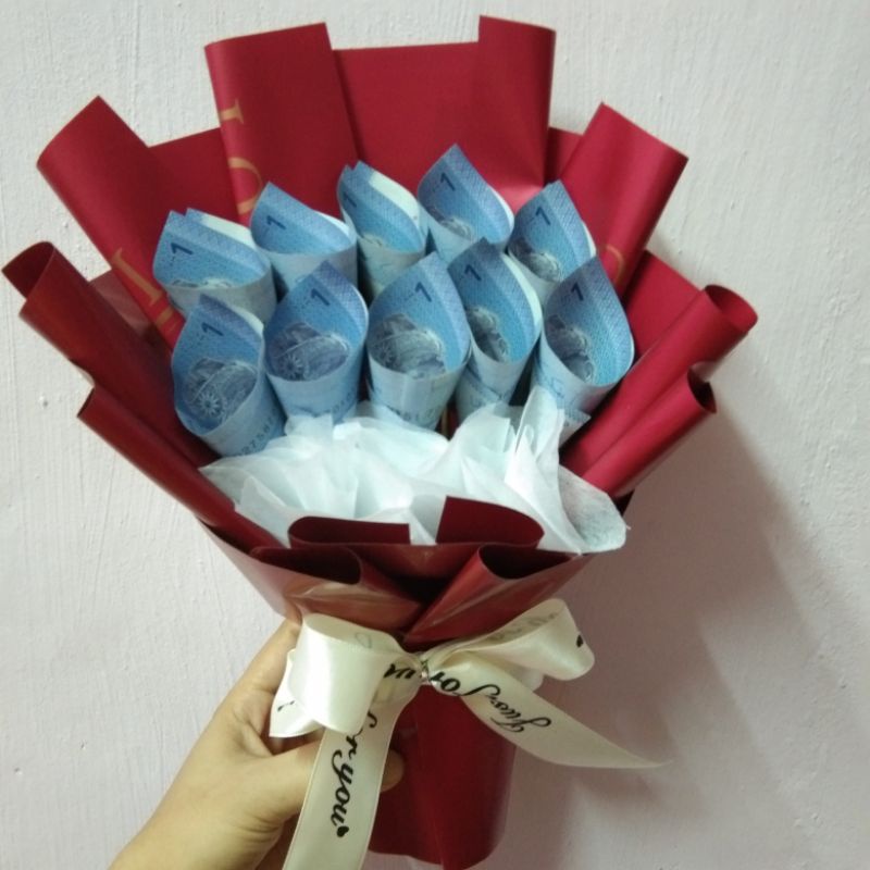 Bouquet duit (Termasuk duit RM10) | Shopee Malaysia