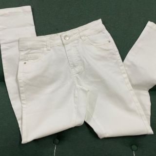 Seluar Jeans Putih Viral (Size 26-44) | Shopee Malaysia