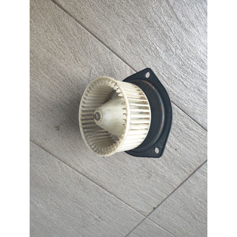 USED Proton Saga Iswara LMST aircond blower fan motor | Shopee Malaysia