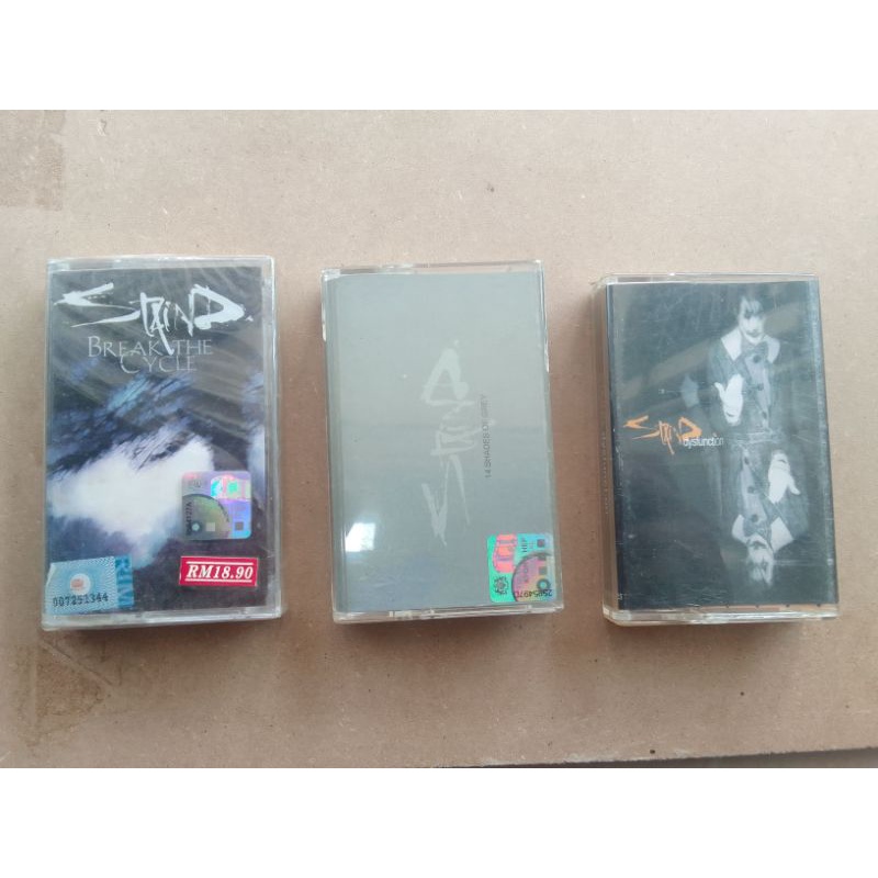 Cassettes (kaset) Staind ( 1 sealed, 2 like new) | Shopee Malaysia