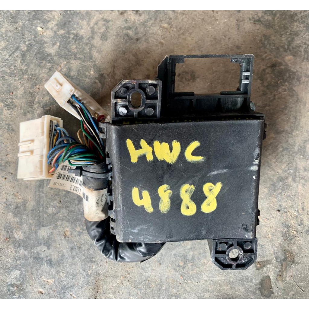 PROTON PERSONA FUSE BOX CABIN (used) | Shopee Malaysia