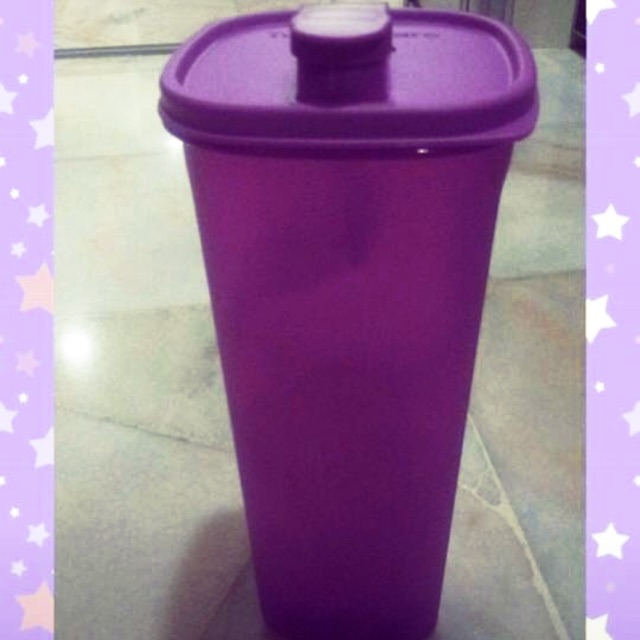Tupperware 2 Liter Fridge Bottle (New) | Shopee Malaysia