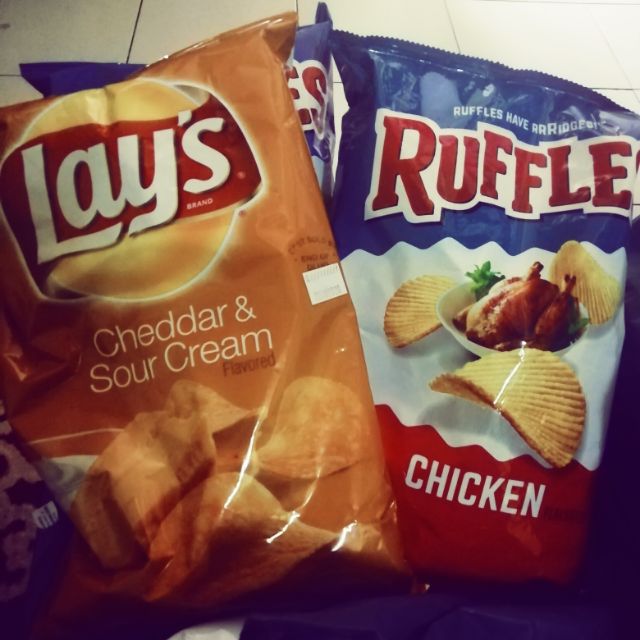Buy 5 free 1 Ruffles, Lays, (184g) and doritos (311g) in promotion ...