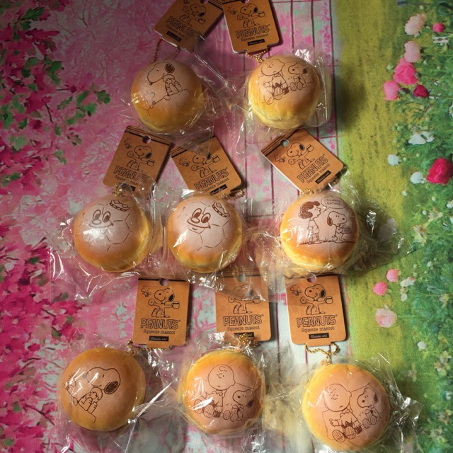 Snoopy bun original squishy | Shopee Malaysia