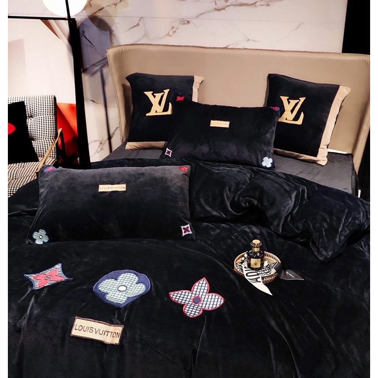 Cadar Queen Baldu Louis Vuitton Classic Black Milk Velvet Fitted Bed ...