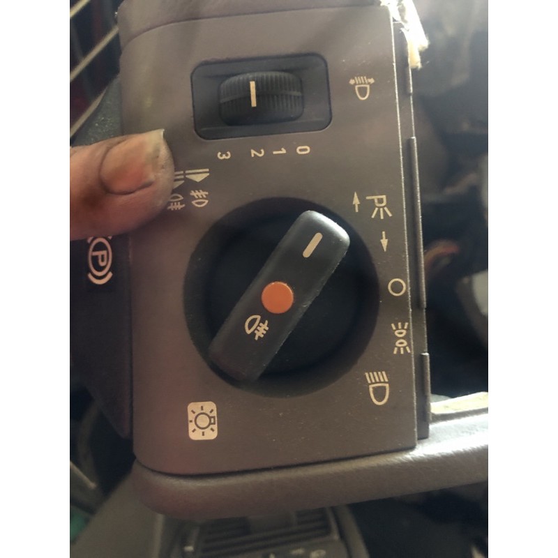 MERCEDES BENZ W124 W202 HEADLIGHT LAMP SWITCH | Shopee Malaysia