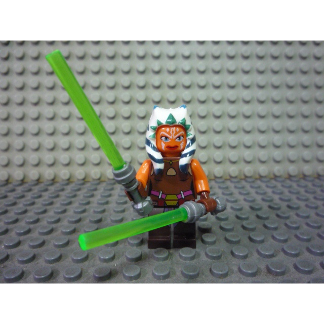 Custom Lego Star Wars - Ahsoka Tano w/Lightsaber Mini Figure | Shopee ...