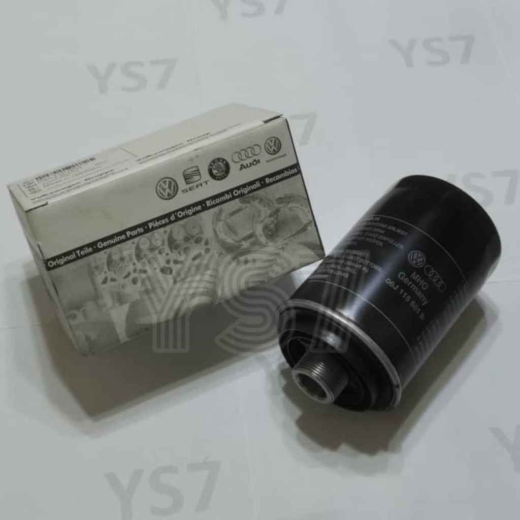 Engine Oil Filter 06J115403C / 06J115561B for Audi Q3 A3 A4 A5 A6 Q5 TT ...