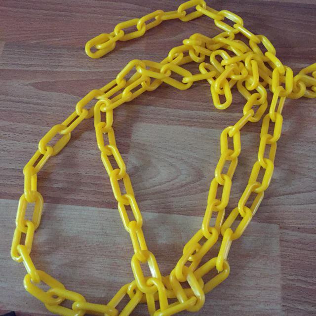PVC PLASTIC Link CHAIN (YELLOW/ORANGE/WHITE ) / Rantai Plastik 6mm ( 1 ...