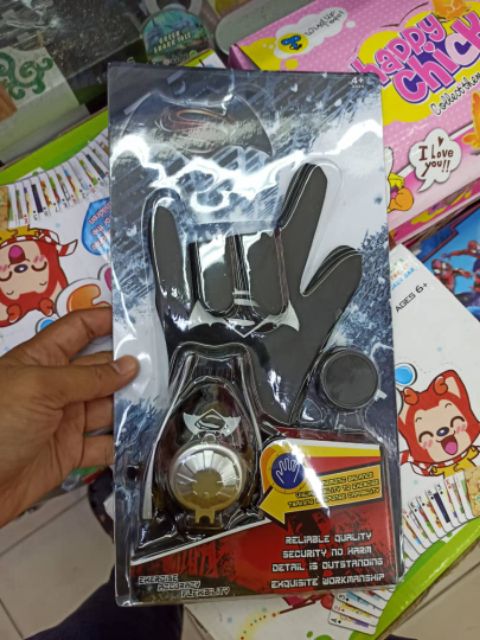 Mainan sarung tangan rm10 | Shopee Malaysia