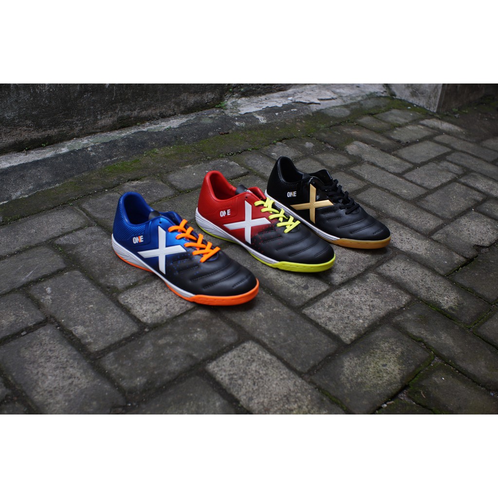 Futsal X Munich One IND Royal Black Original Shoes | Shopee Malaysia