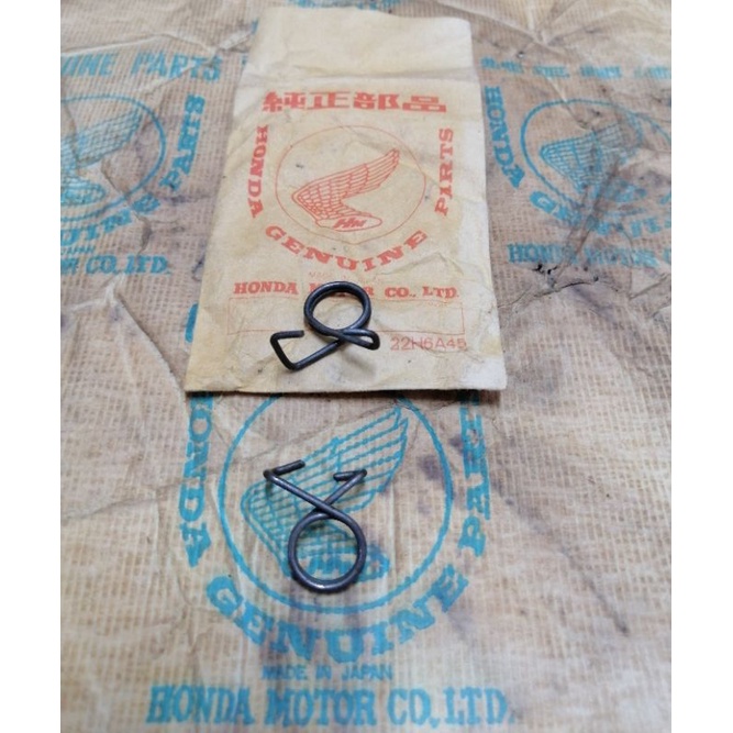 Honda CL90/CM90/CT90/S90/SL90 Gear Shift Arm Spring (1pc) P/N 24641-028 ...