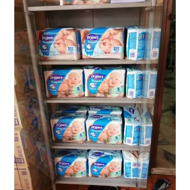 DRYPERS NEWBORN 192pc & SMALL 176pc | Shopee Malaysia