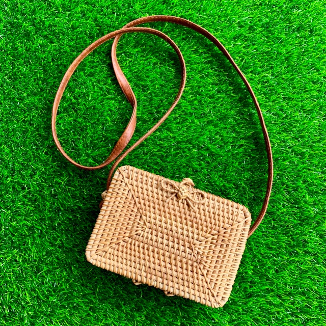 Beg Rotan Square Bali ( Rattan Bag ) | Shopee Malaysia