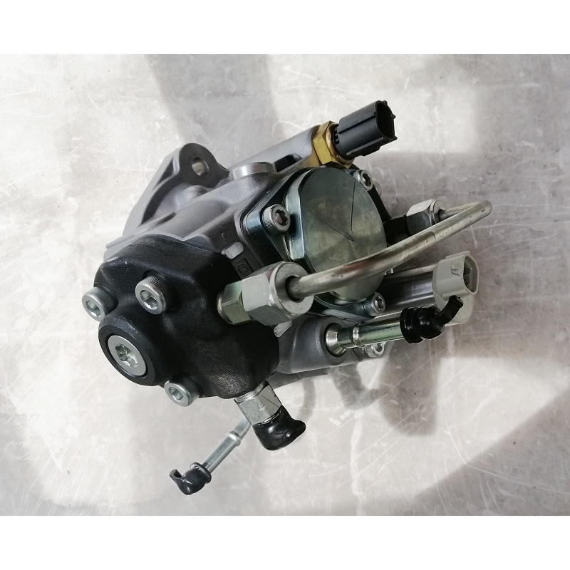 New Original Denso Toyota Hilux SR Turbo 2KD Diesel High Pressure Pump ...
