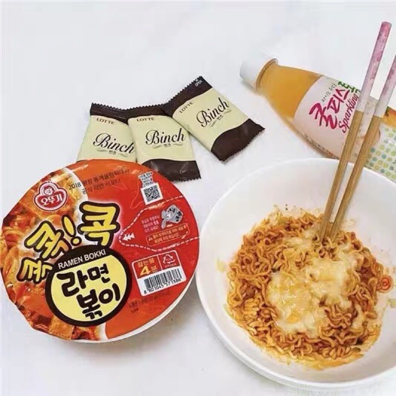 KOREA SNACK KOREA INSTAN NOODLE SWEET AND SPICY NOODLE FRIED NOODLE ...