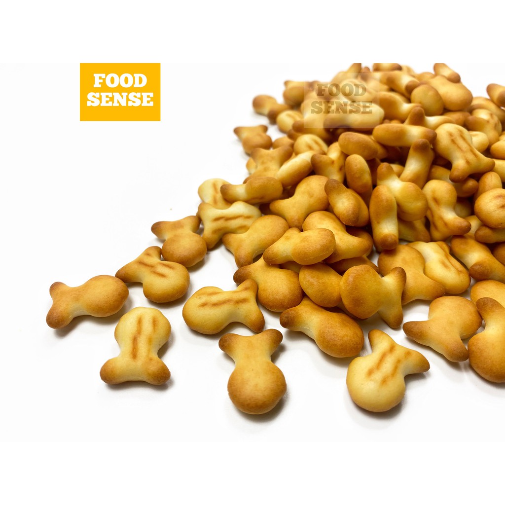 Food Sense Mini Fish Biscuits • Biskut Ikan Kecil • 鱼仔饼 (300g) | Shopee ...