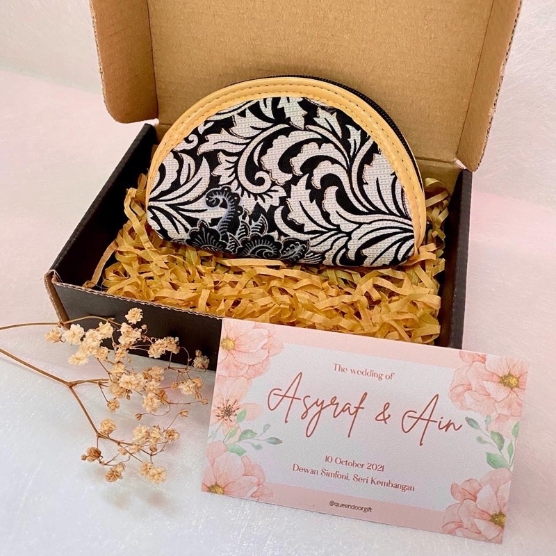 (50pcs) Doorgift Pouch Batik/Purse Batik/Dompet Batik/Bag mini/Travel ...