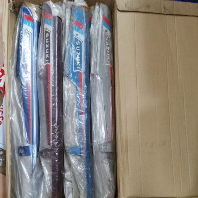 RESTORATION Y80 RC80 RC100 Chain cover Iron meroon blue silver | Shopee ...