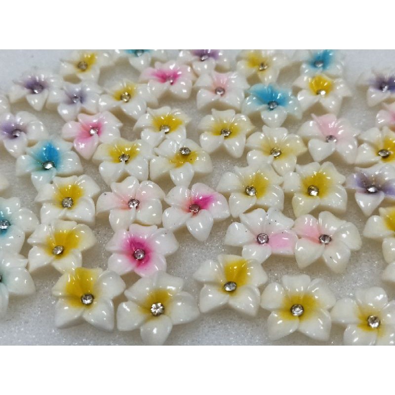 Resin Bunga Lily (50pcs) | Shopee Malaysia
