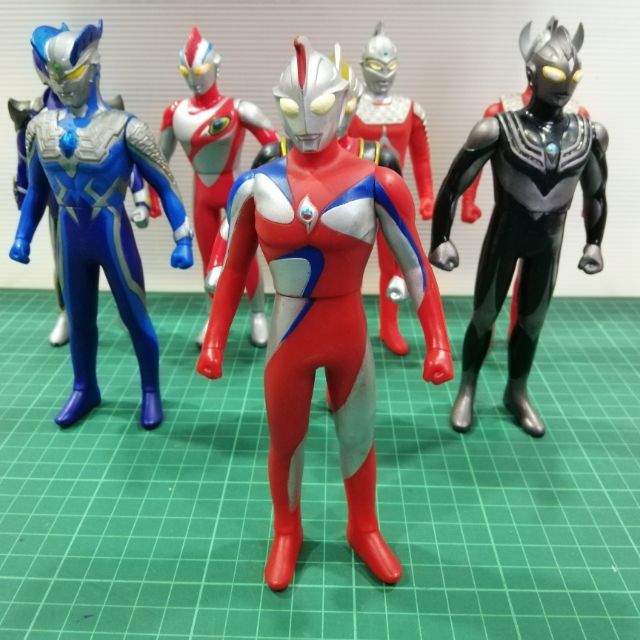Ultraman Soft vinyl Bandai | Shopee Malaysia