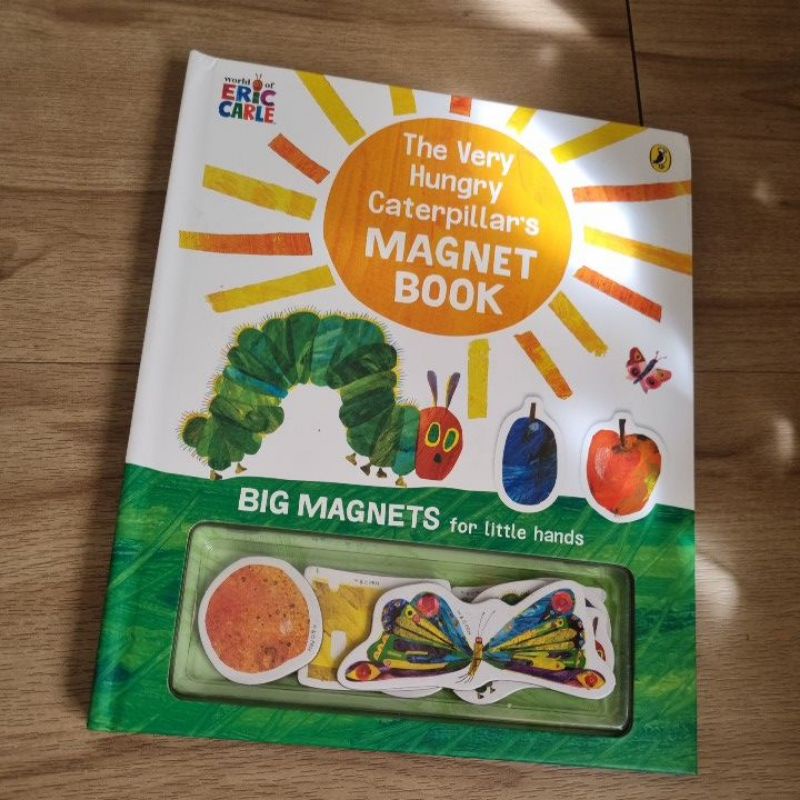 The Very Hungry Caterpillar Magnet Book (World of Eric Carle) | Shopee ...