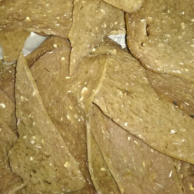 Keropok Ikan Bersaiz Besar Tebal Dan Nipis 1KG | Shopee Malaysia