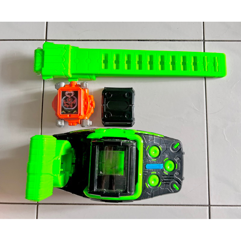 NEW STOCK Kamen rider Woz Beyond driver Dx transformation device Bandai ...