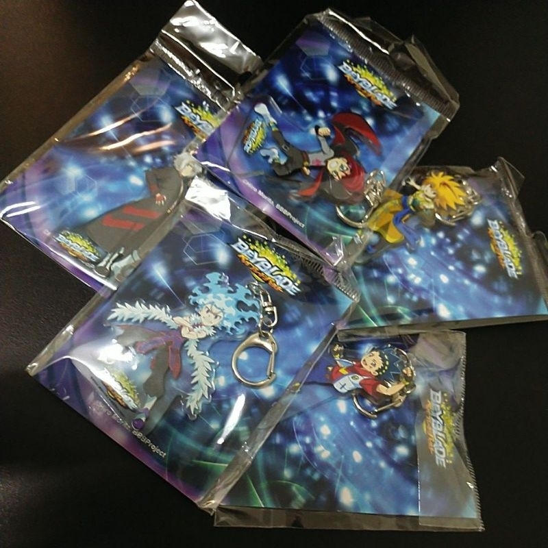 Beyblade Keychain Character Valt Aoi, Free de La Hoya, Shu Kurenai ,Lui ...
