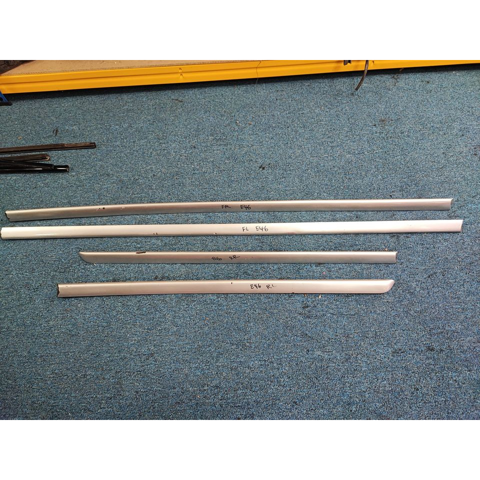 BMW E46 Sedan Exterior Door Moulding Trim | Shopee Malaysia