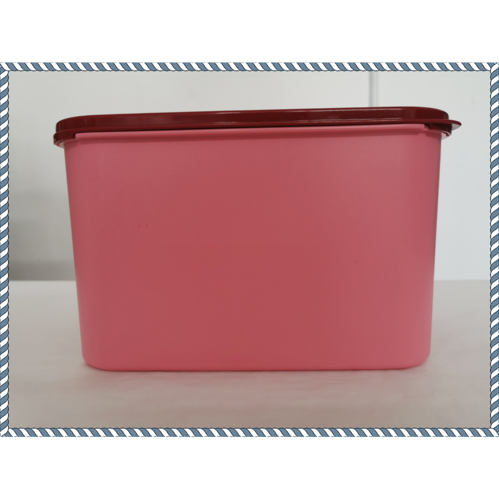 Tupperware Serveware Food Container with Cover 6500ml Red Color ...