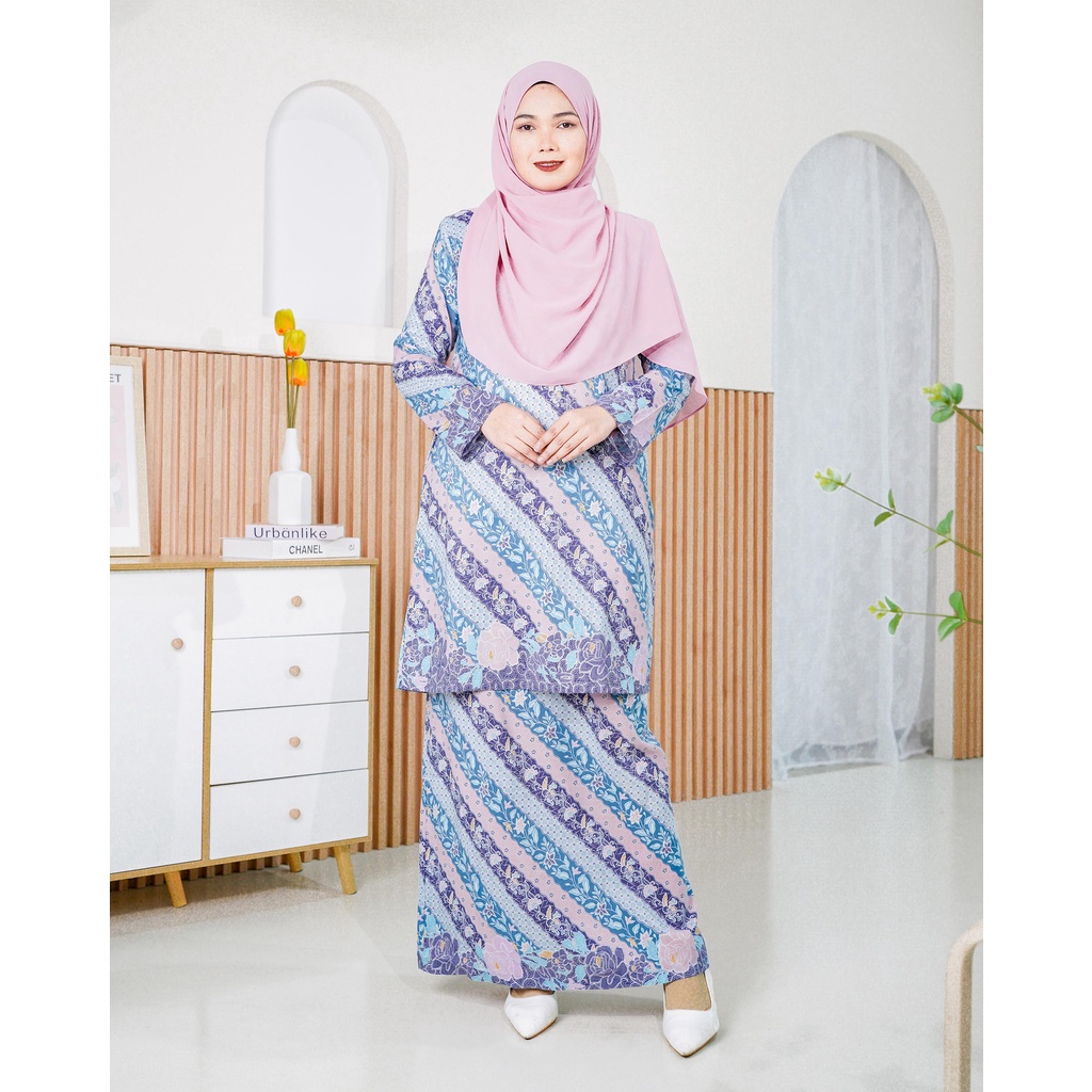 BAJU KURUNG BATIK SAFURA | Shopee Malaysia