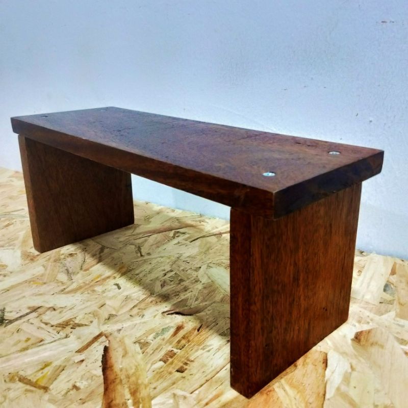 Solid Wood Bangku Kayu Papan Kuda Garden Stool/Foot Stool/Bangku Kayu ...