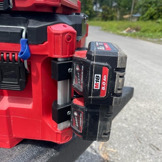 M18 Milwaukee PACKOUT Battery Mount/Holder. Battery Not Included ...