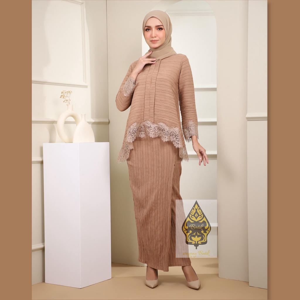 KEBAYA MAYA LATTE (S/M - L/XL-PLUS SIZE) | Shopee Malaysia