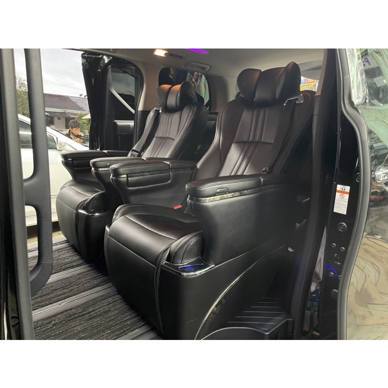 TOYOTA VELLFIRE ALPHARD EXECUTIVE LOUNGE DESIGN PILOT SEAT | Shopee ...