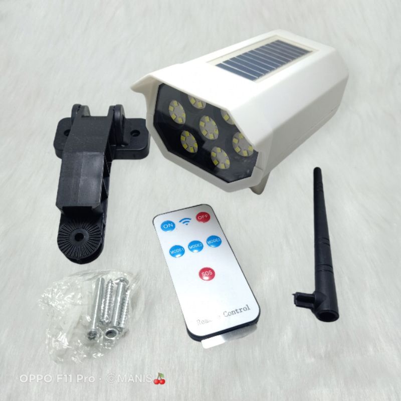 2 in 1 Solar Light and Dummy Camera / CCTV Solar Light Motion Sensor ...