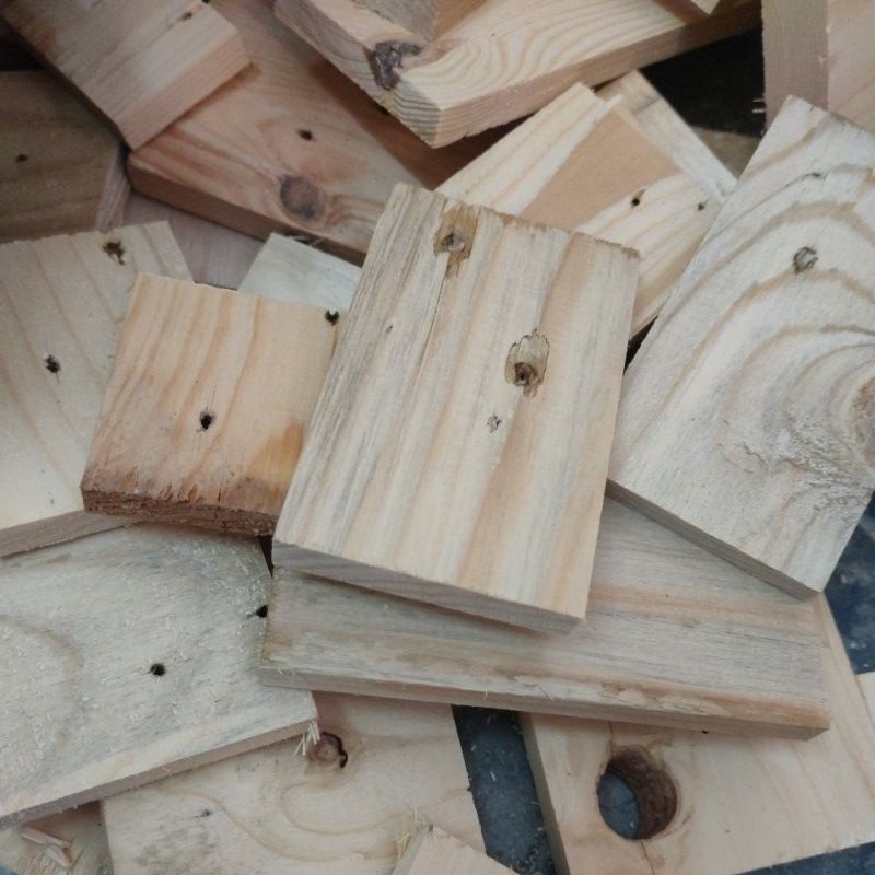 Kayu api / kayu scrap/ firewoods pallet pine 0.5 kg | Shopee Malaysia