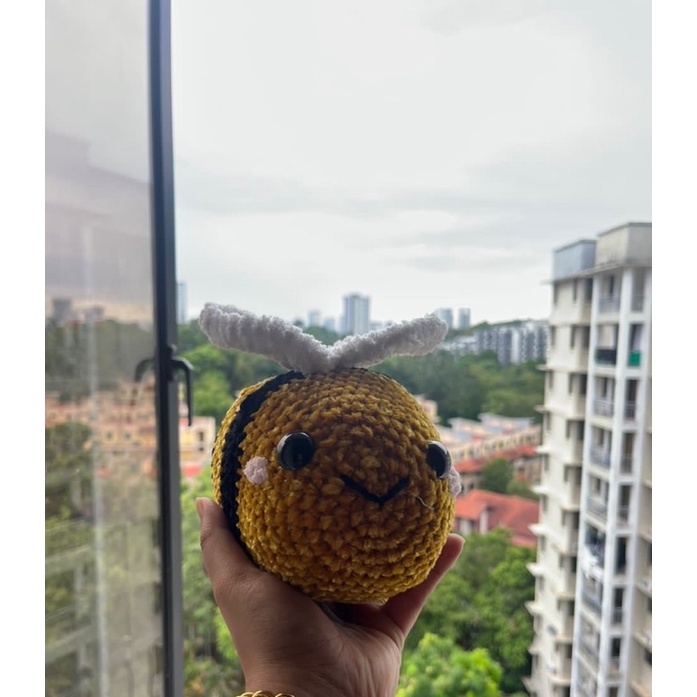 BEE CROCHET PLUSH AMIGURUMI CUTE GIFT / LEBAH COMEL STUFFED ANIMAL ...