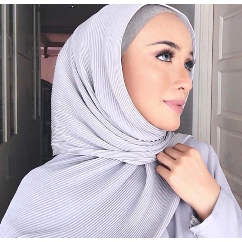 Shawl Pleated Premium Plain hitam sahaja (senang bentuk dan terletak ...