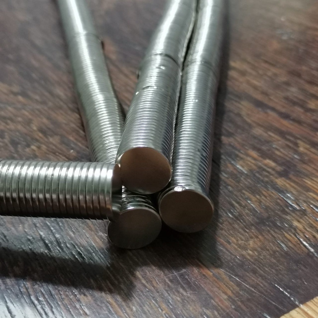 5mm / 10mm round magnetic, Neodymium round magnet | Shopee Malaysia