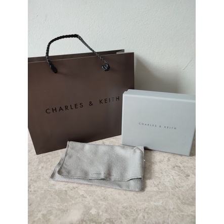 Charles & Keith Gift Box & Paper Bag with Dust Cover (1 set) Original ...