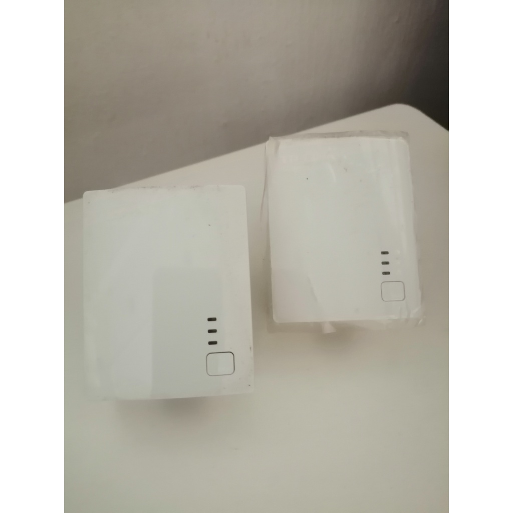 TP-Link TL-PA4010 AV Gigabit Ethernet LAN Powerline Network Adapter Kit ...