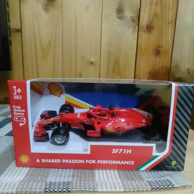 shell ferrari SF71H burago | Shopee Malaysia