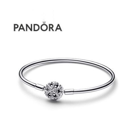 Pandora Moments Sparkling Snowflake Clasp Bangle | Shopee Malaysia