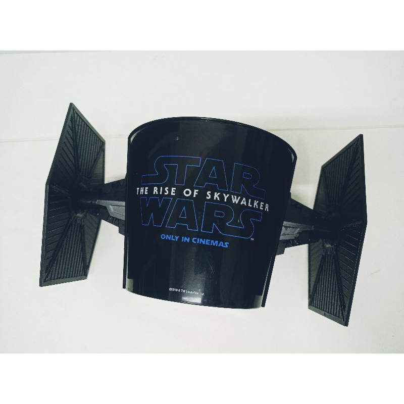 STAR WARS The Rise of Skywalker Opening Night Black Tie Fighter Popcorn ...