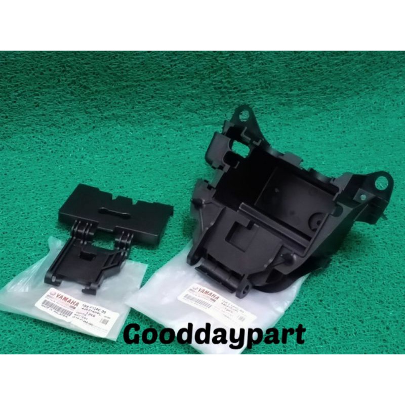YAMAHA HLY ORIGINAL100% LC135 135 LC V1 BATTERY BOX / COVER BATTERY 1S8 ...