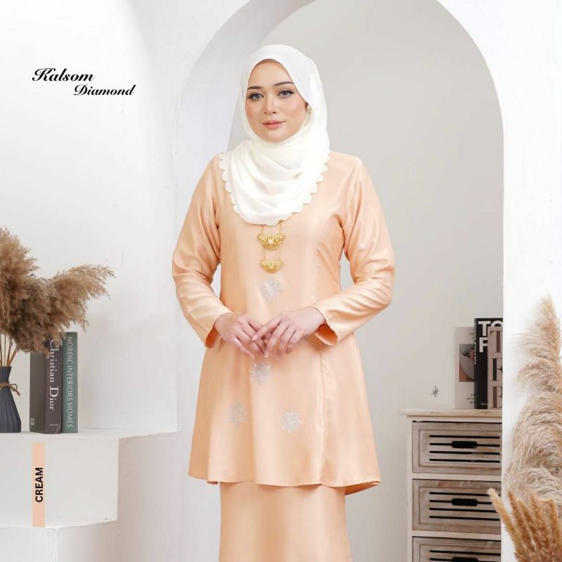 Kurung Riau Diamond Kalsom Koleksi Raya 2023 by Rania | Shopee Malaysia